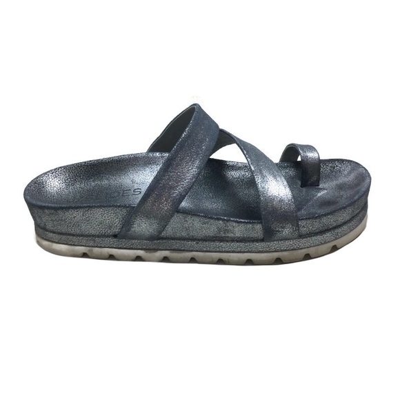 J Slides | Shoes | Jslides Rihanna Silver Metallic Leather Toe Loop ...